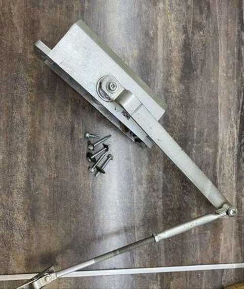 Доводчик дверной home