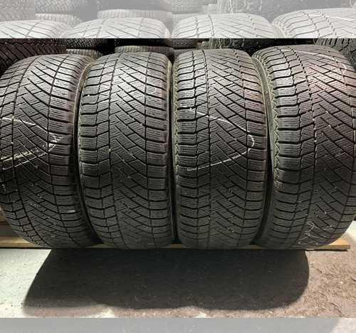 Continental ContiVikingContact 6 225/50 R17 94T