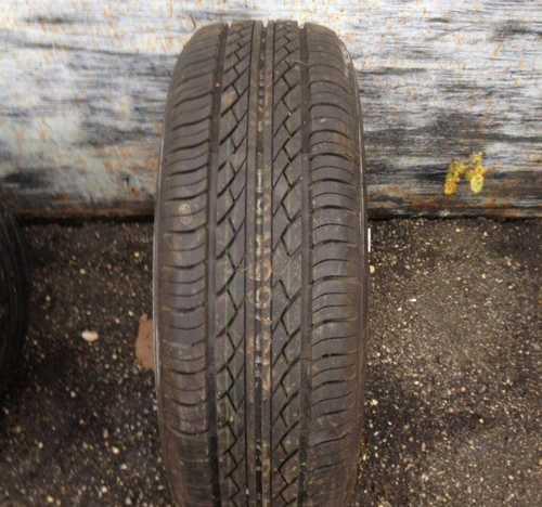 Accelera 651 215/65 R16