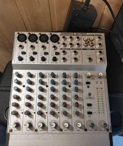 Микшерский пульт behringer eurorack MX 802A