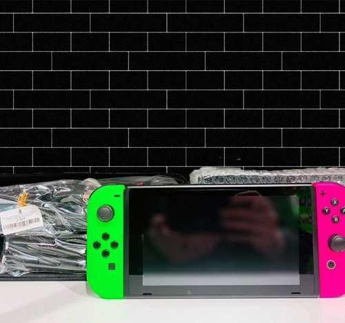 Nintendo Switch Green-Pink +64gb