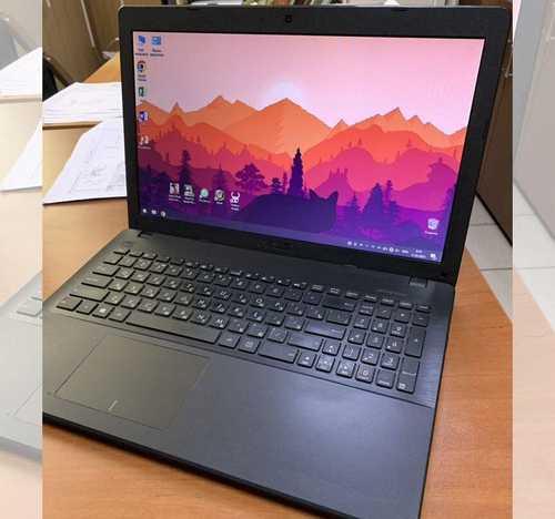 Ноутбук asus 15,6" 4 ядра / 12GB / 500GB