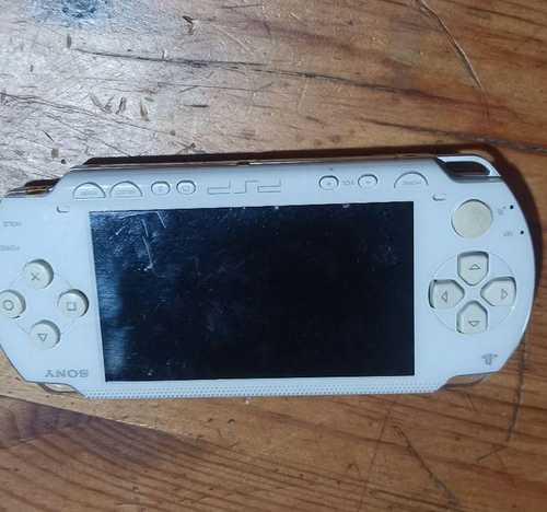 Портативная игровая приставка sony PSP 1004