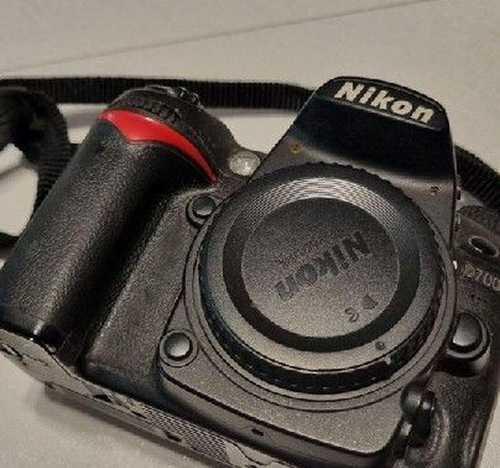 Nikon D7000 body