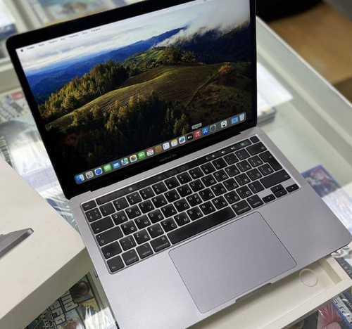 MacBook Pro 13 2020 i5 8/256Gb MXK32