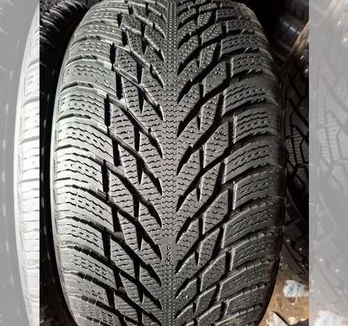 Nokian Tyres Hakkapeliitta R3 255/35 R20