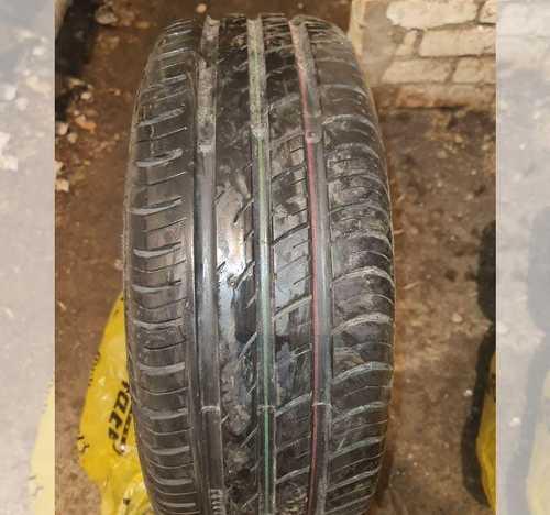 Viatti Strada Asimmetrico 205/60 R16