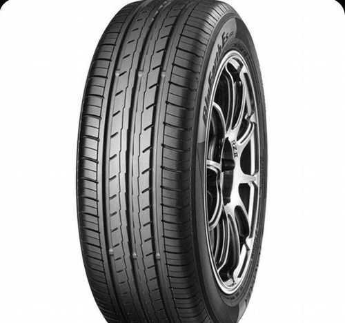 Yokohama Bluearth ES32 205/55 R16