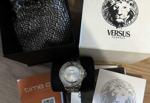 Часы женские versus (versace)