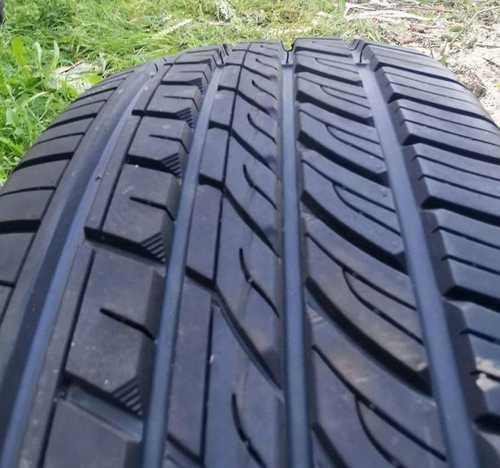 Accelera 651 225/65 R17 140K