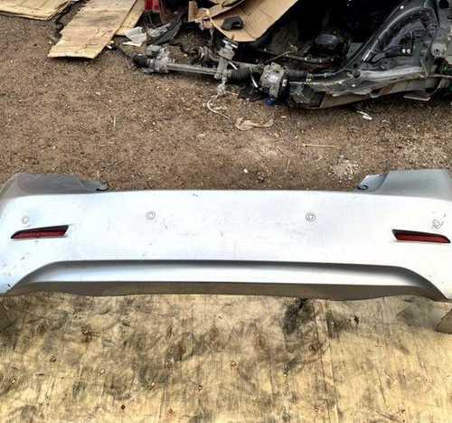 Бампер на Toyota Camry 50 задний