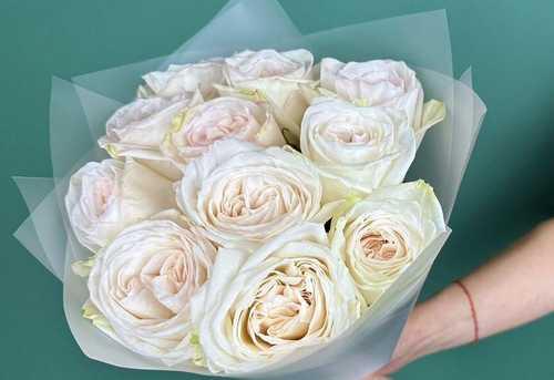Букет цветов из пионовидных эквадорских роз Вайт О