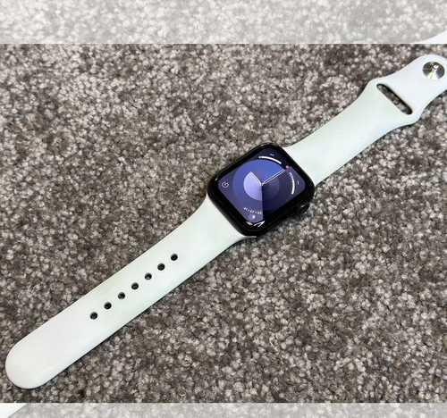 Apple Watch SE 2 40mm. Акб 100%