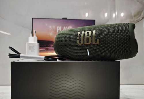 Портативная колонка JBL Charge 5 Green