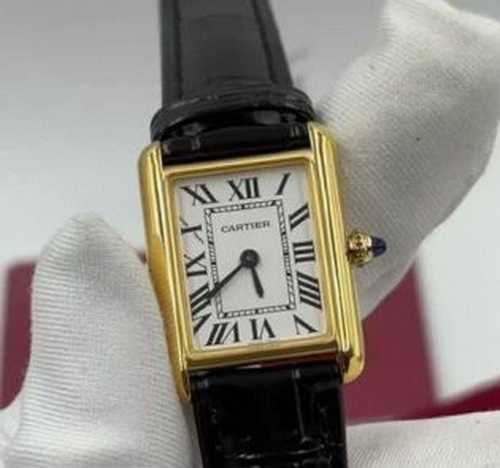 Часы женские Cartier Tank Solo 25 мм