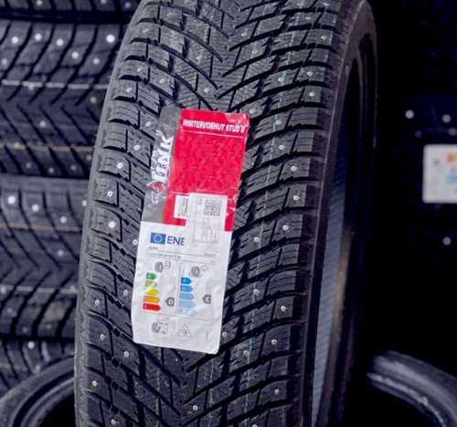 iLink Wintervorhut Stud II 225/45 R18 117T