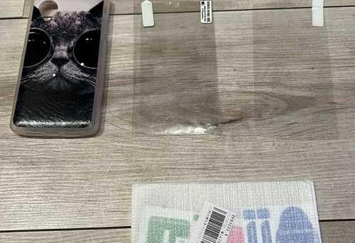 Защитное стекло, пленка и чехол на Nexus 5