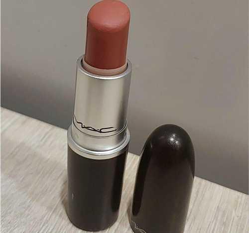 Помада MAC Lipstick matte Velvet teddy