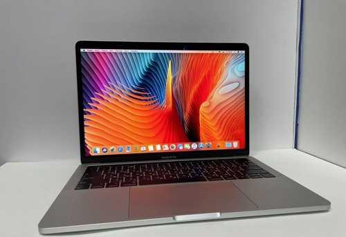 MacBook Pro 13 2019 256gb Silver