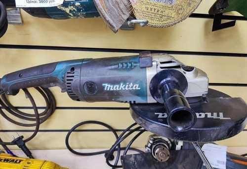 Ст33 - Болгарка Makita GA9020
