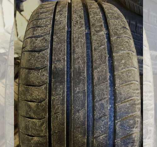 Triangle EffeXSport TH202 225/40 R18