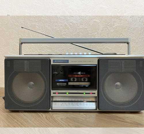 Магнитола Pioneer SK-353L. Япония