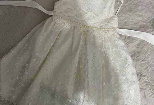 Платье белое на девочку 98-104р
