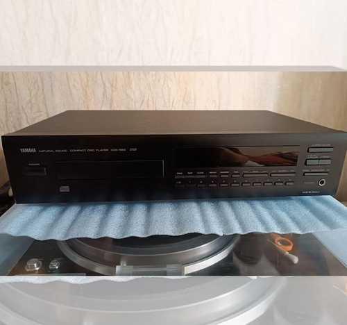 Yamaha CDX-560