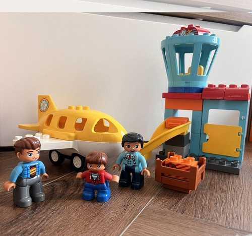 Lego duplo 10871 Flughafen Аэропорт