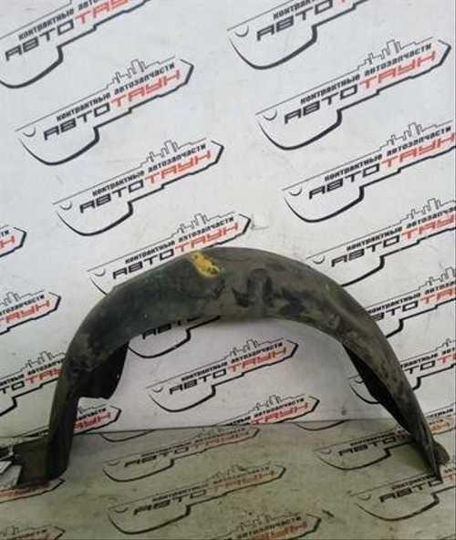 Подкрылок mercedes E-class W210 B R sedan A2106981