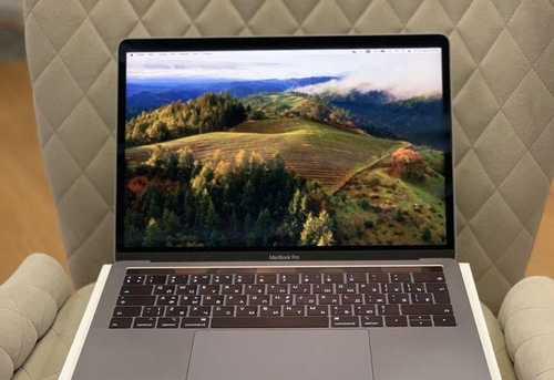MacBook Pro 13 (2018), 256 ГБ, Core i5, 2.3 ГГц, RAM 8 ГБ, Intel Iris Plus Graphics 655