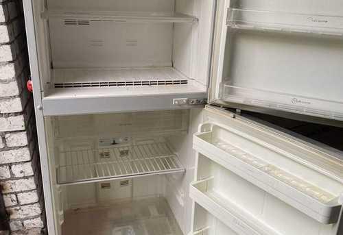 Холодильник Daewoo FR 351 на запчасти