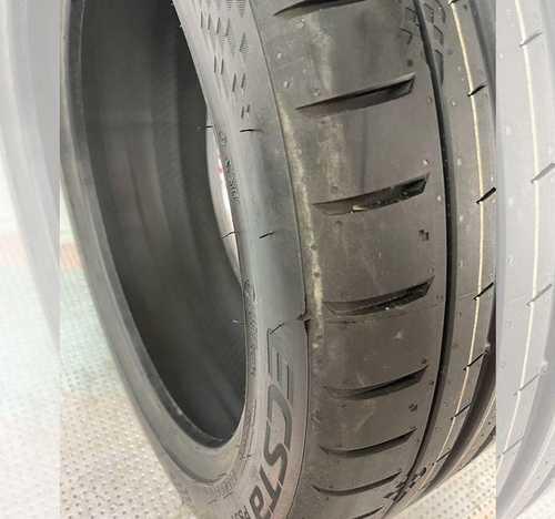 Kumho Ecsta PS91 275/35 R20 102Y