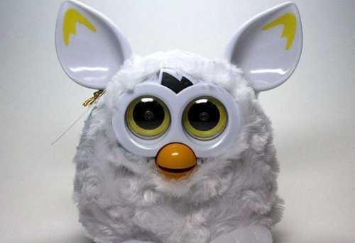 Ферби (Furby) по кличке Пикси цвет белый