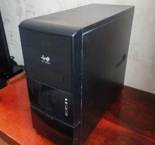 Core i7 (Xeon E5-2650V2) 32 GB GTX 560 1GB