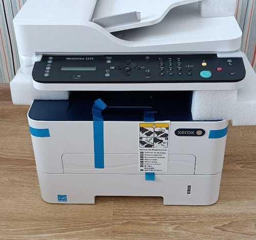 Мфу Xerox 3225