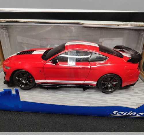 1/18 2020 Shelby Mustang GT 500 Fast Track (Solido