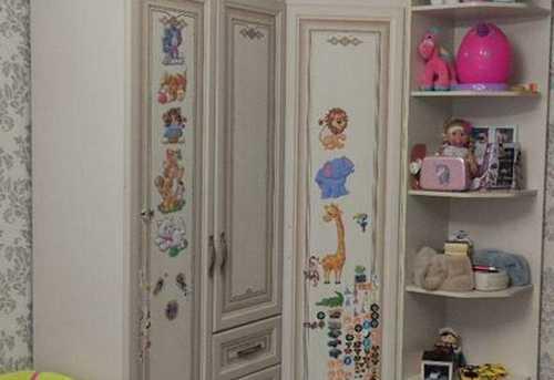 Детский шкаф для одежды угловой