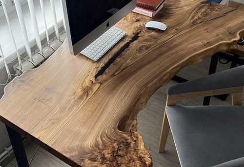 Стол письменный из дерева