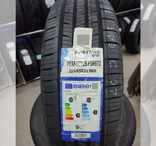 Fortune FSR602 215/65 R16