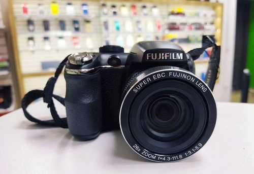 Цифровой фотоаппарат Fujifilm FinePix S4300