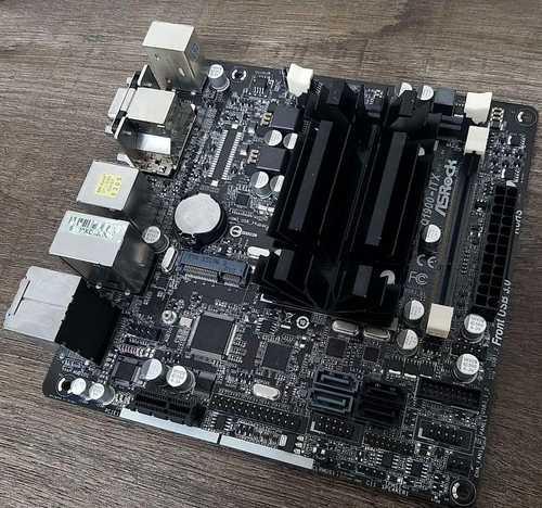 Mini-iTX Asrock Q1900-ITX