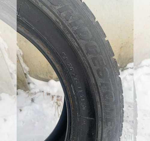 Bridgestone Blizzak VRX 205/60 R16