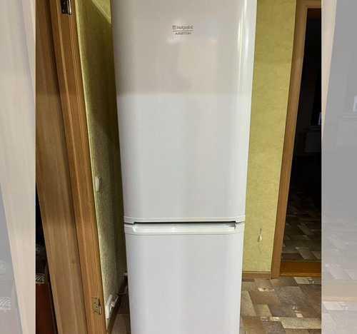 Холодильник hotpoint ariston