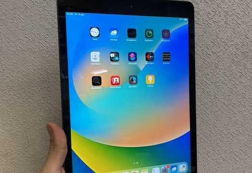 Планшет Apple iPad 2018 Wi-Fi 32 гб