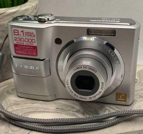 Винтажный фотоаппарат panasonic LS80