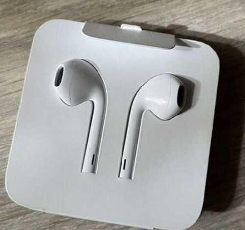 Наушники apple earpods lightning