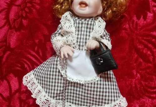 Кукла фарфоровая коллекционная, характерная