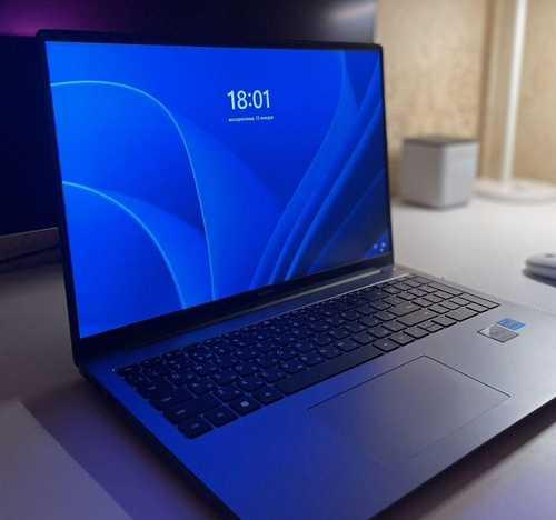 Huawei MateBook D 16