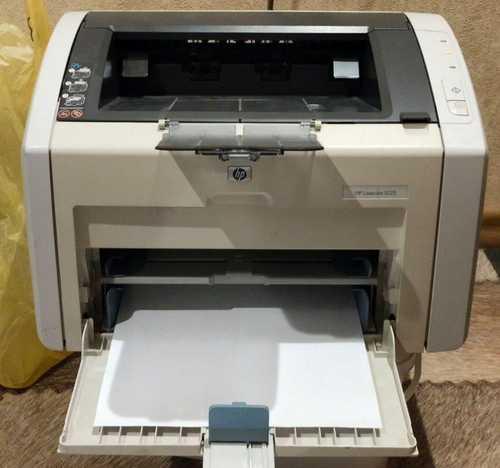 Принтер HP lj1022